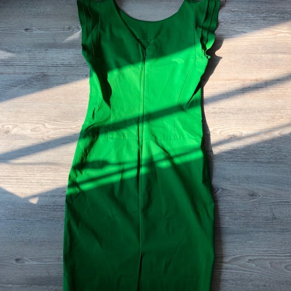 Dresses | Gorgeous Emerald Green Body Dress | Poshmark